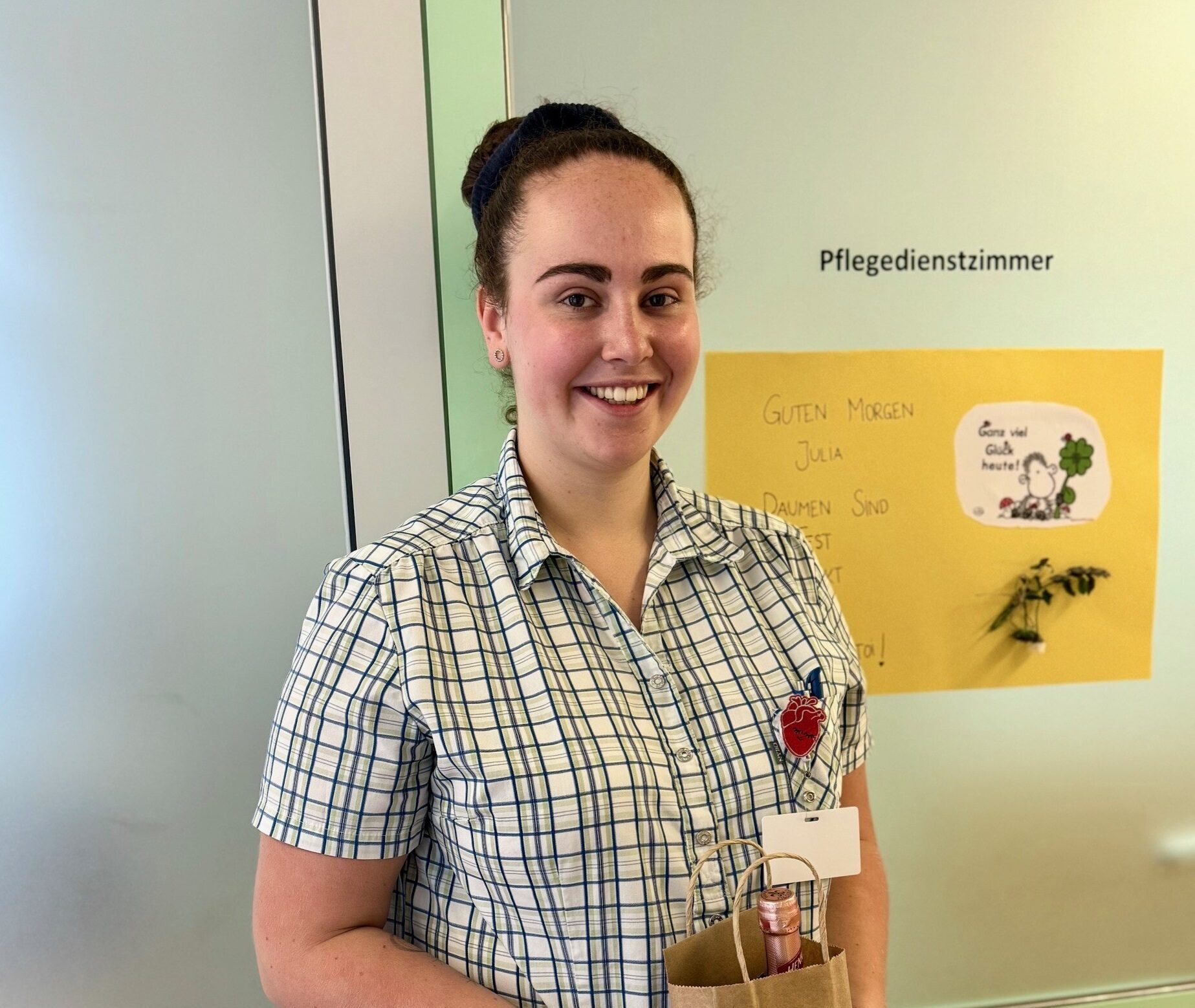 Herzliche Gratulation, Julia – zur bestandenen praktischen ...